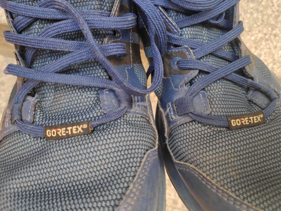 ADIDAS kanadit TR7 (42)