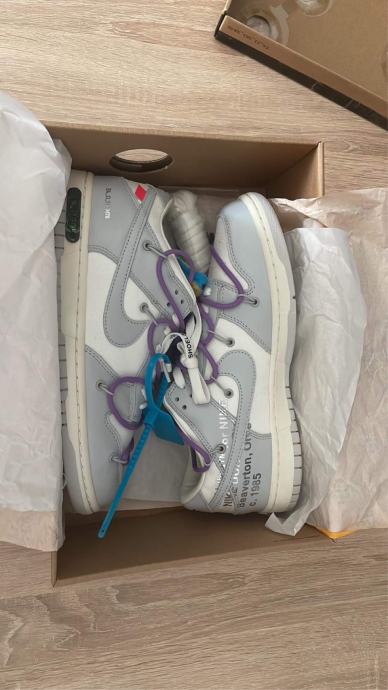 Nike dunk off white lot 47
