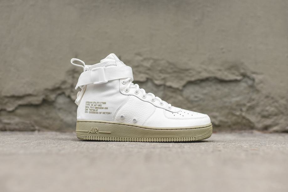Nike SF Air Force 1 - broj 46