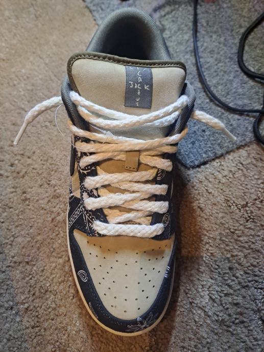 Travis Scott x Nike SB Dunk PRM QS Low Cactus Jack - Special Box