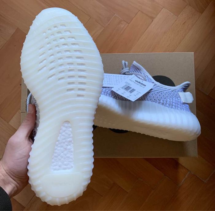 Yeezy boost 350 v2 STATIC