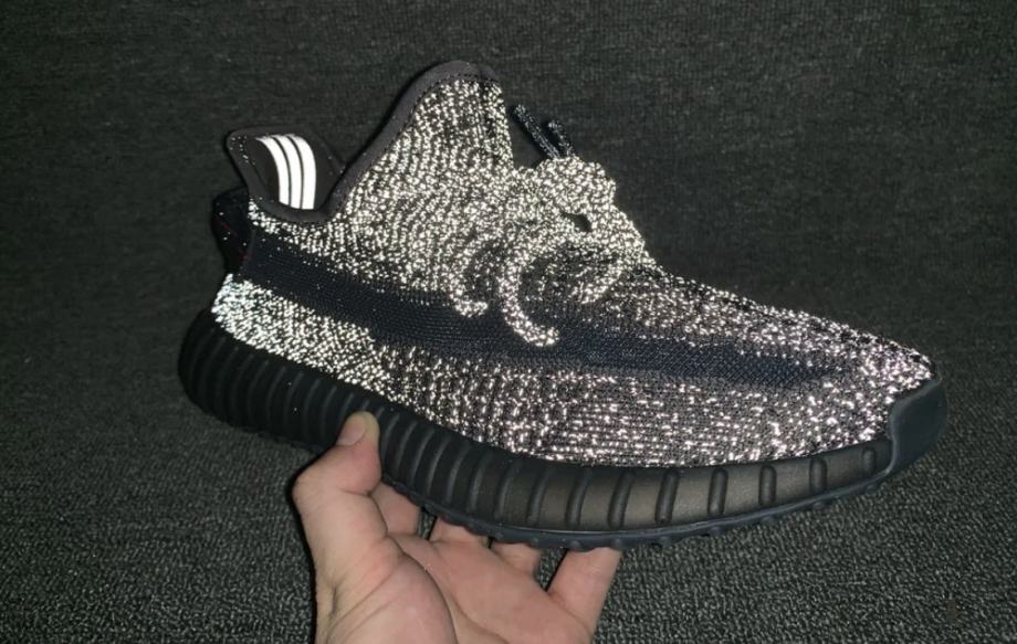 Yeezy 350 Static black reflective,SVE VELICINE, 36-47,POVOLJNO I HITNO