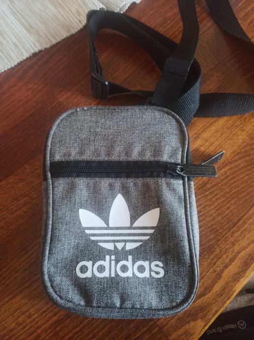 Adidas torbica