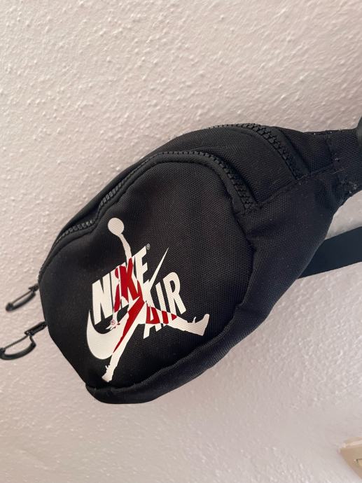 Nike jordan pederuša