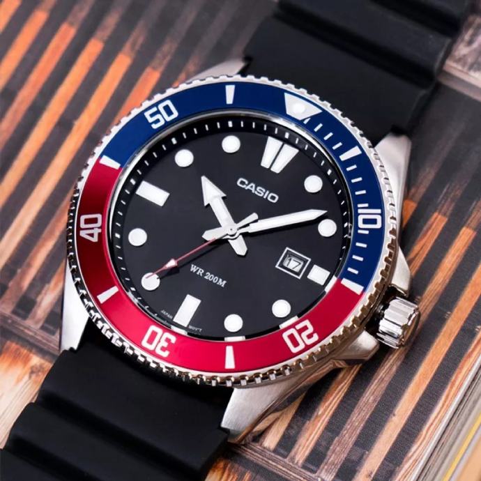 Casio Duro Pepsi MDV-107-1A3VEF