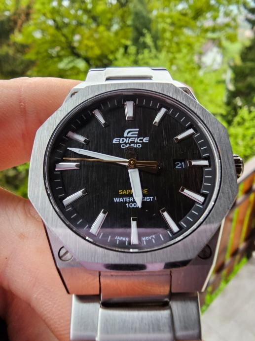 Casio ediface Casio Oak, muški sat