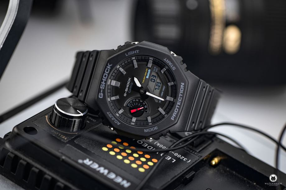 Casio G-Shock GA-B2100-1AER (aka Casioak), Bluetooth, Solar