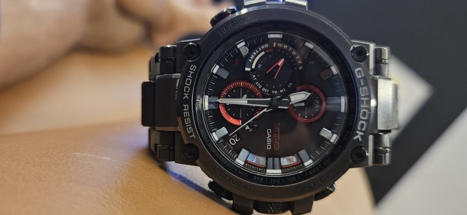 CASIO G-SHOCK MTG-B1000B-1A
