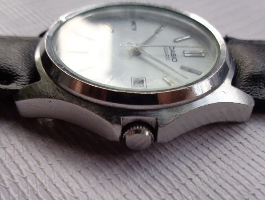 Casio MTP Quartz muski sat