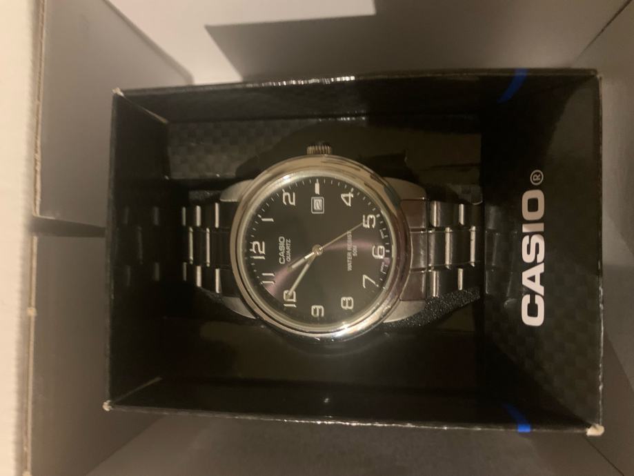 Casio rucni sat