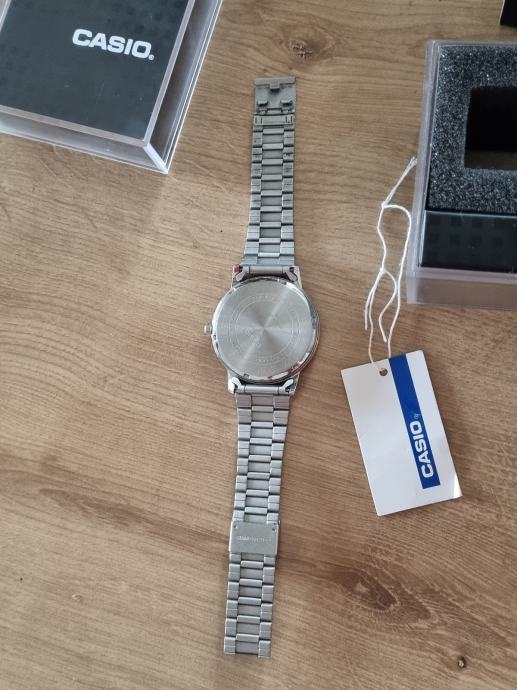 CASIO rucni sat