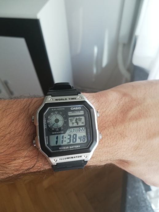 Casio Sat AE-1200 WH-1CVEF