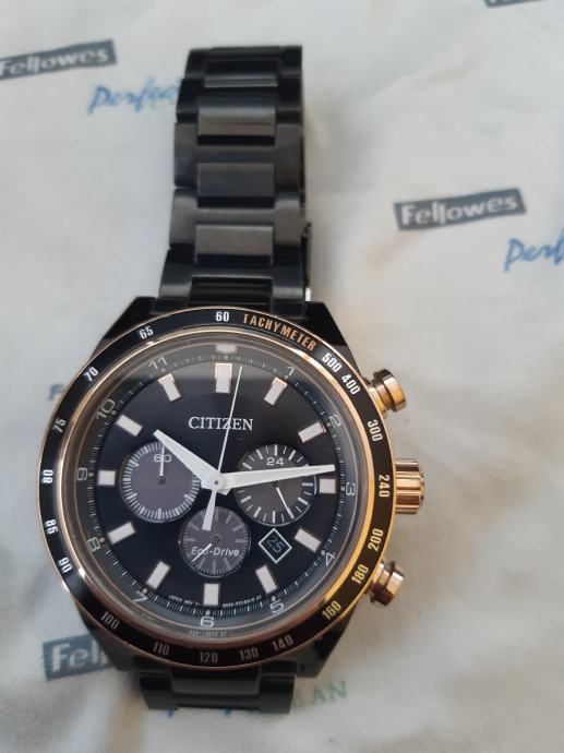Citizen Eco Drive solarni sat chrono 100m