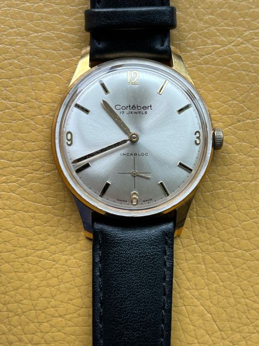 Cortebert muški sat