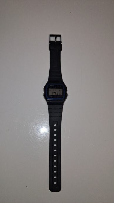 Digitalni ručni sat Casio CF-91W-1YEF
