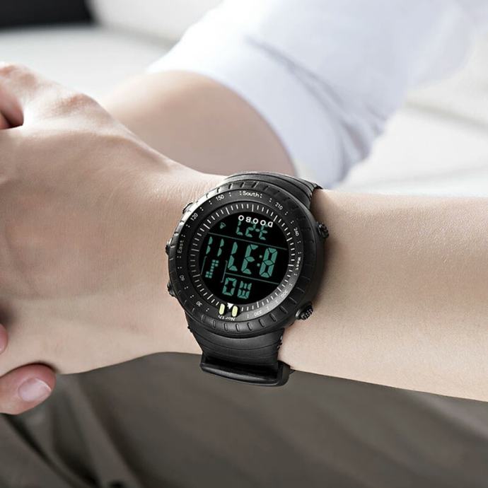 Doobo sportski sat - izgledom kao SUUNTO Core Black