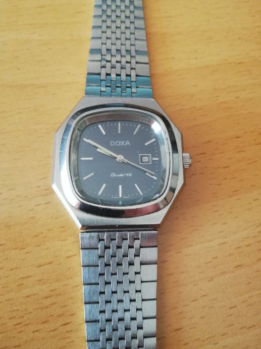 Doxa quartz swiss made muški sat