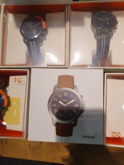 Fossil hybrid smartwatch FTW1151 NOVO! HITNO!