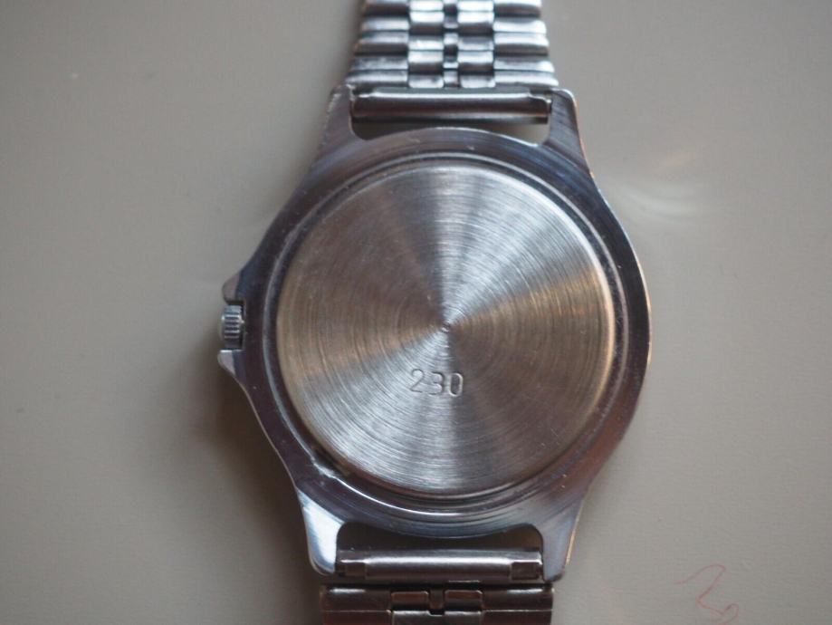 INSA (Luch) SSSR Jugoslavija original quartz sat