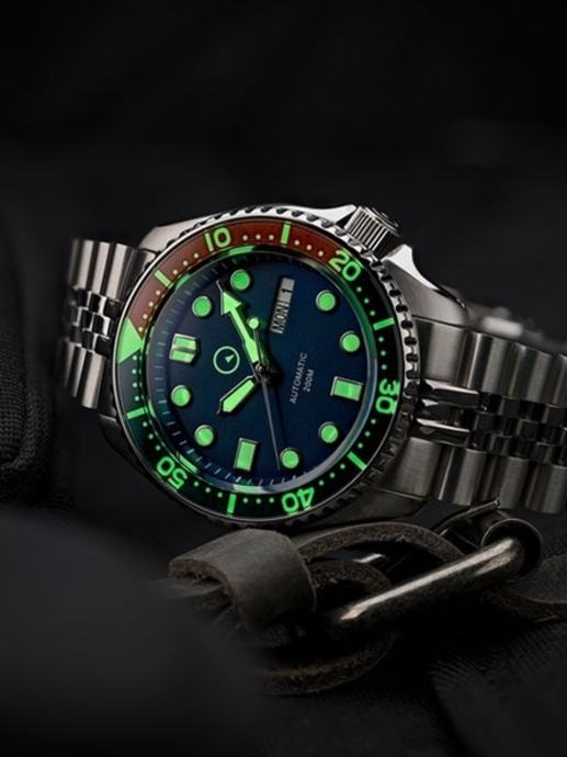 Islander Automatic Diver (Seiko SKX009 Pepsi)