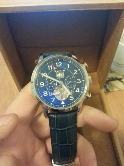 muski rucni sat Quantum