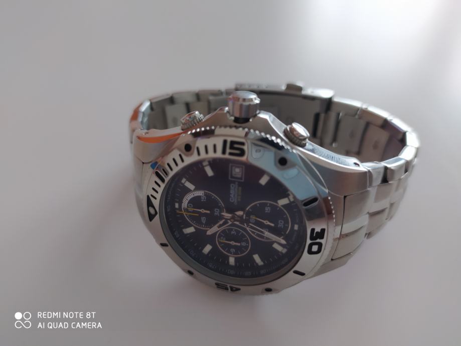 Muski sat Casio