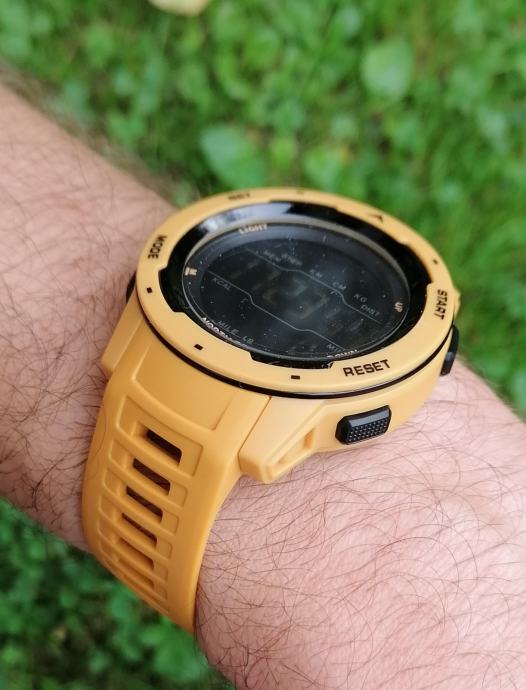 NORTH EDGE sportski digitalni kvarcni žuti ručni sat sa pedometrom