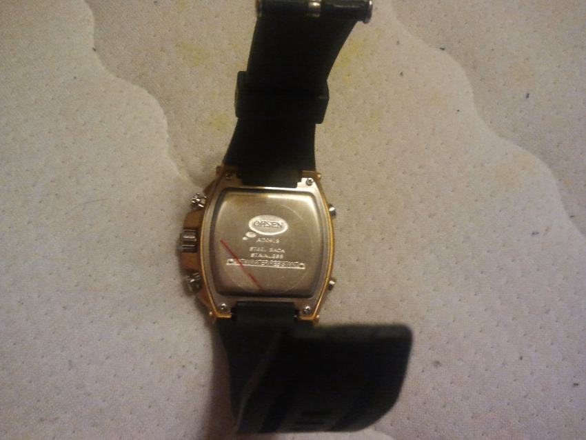 OHSEN muški sat CRNO ZLATNI novi