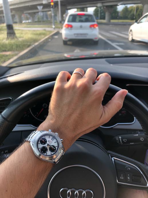 Omega Speedmaster 3211.31.00