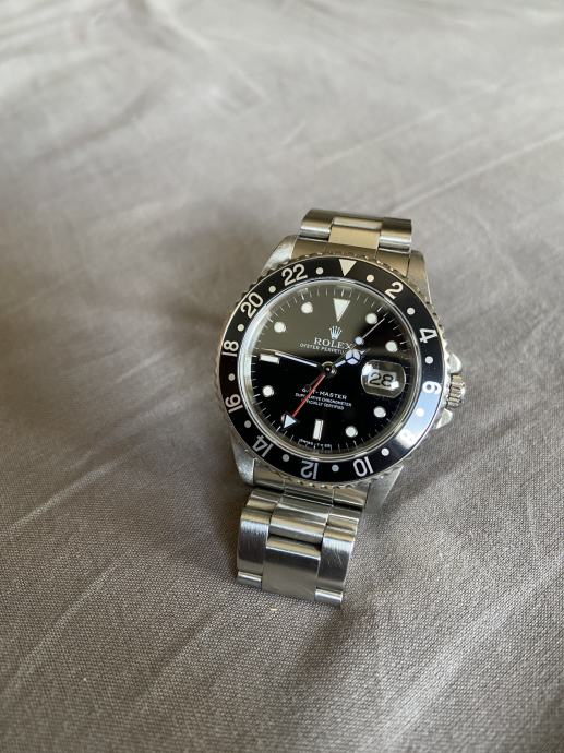 Rolex GMT-Master 16700