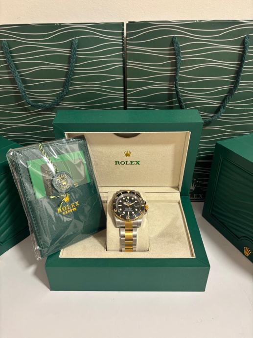 Rolex Submariner Date – two-tone (čelik/zlato)