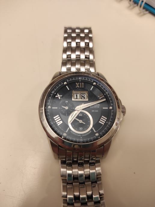 Ručni sat CITIZEN Eco Drive Calibre 3100