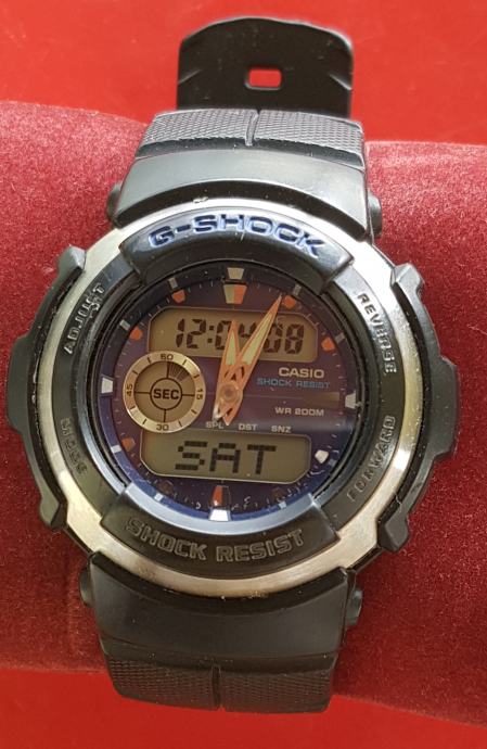 SAT CASIO G SHOCK G-300-TOP STANJE