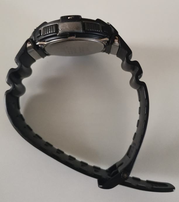 SAT CASIO SGW-100 -TWIN SENZOR, KOMPAS, TERMOMETAR, WR 20 BARA