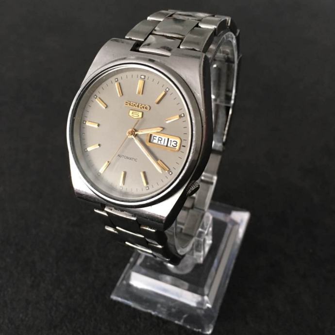 Sat Seiko 5 automatic 85€