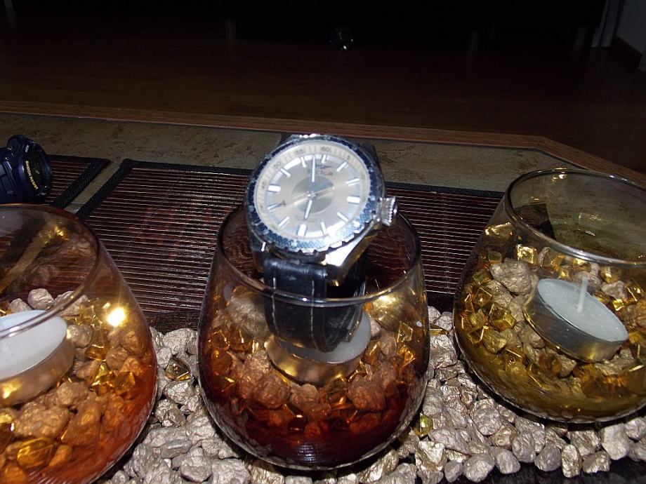 SECTOR 280 AUTOMATIC