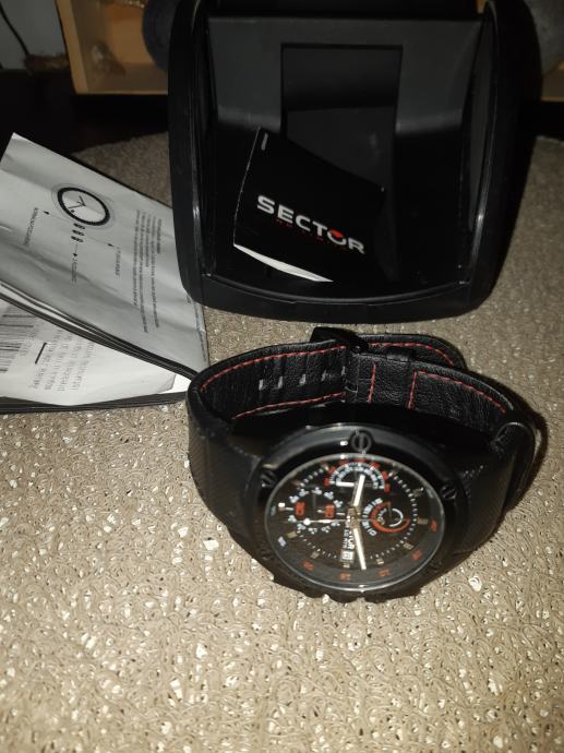 Muški sat Sector 950