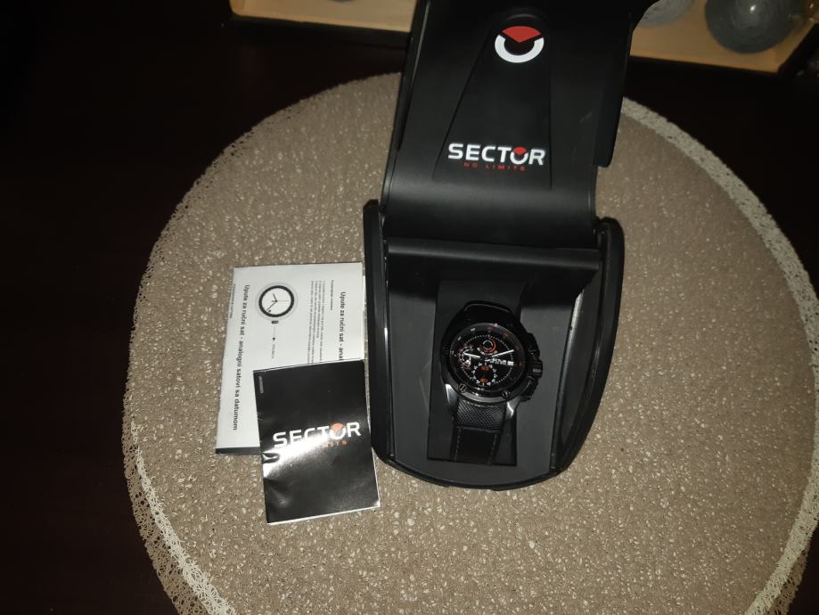 Muški sat Sector 950