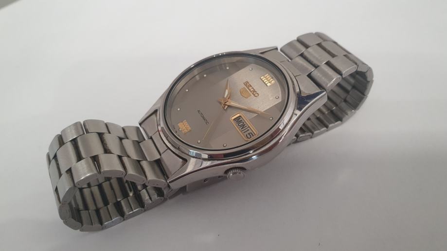 SEIKO 5 AUTOMATIC 7009-3100 A1 ***DO 24 RATE*** R1!
