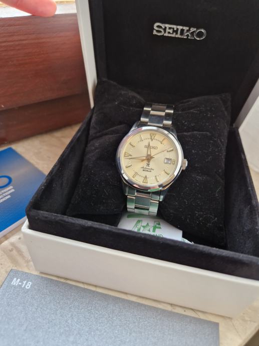 Seiko Alpinist spb 241