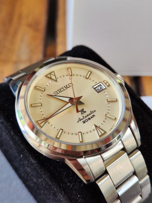 Seiko Alpinist Spb241