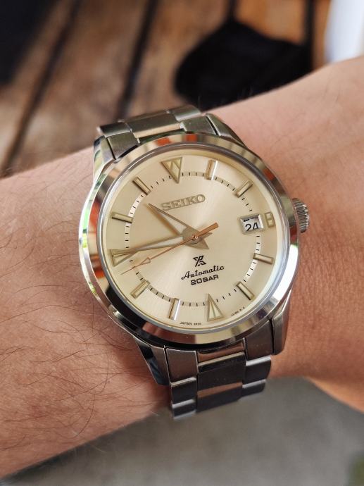 Seiko Alpinist Spb241