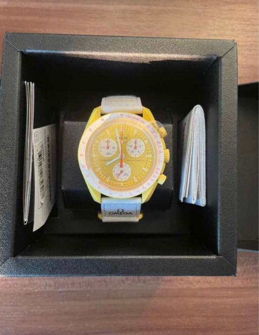 Swatch x Omega MOONSWATCH Sun