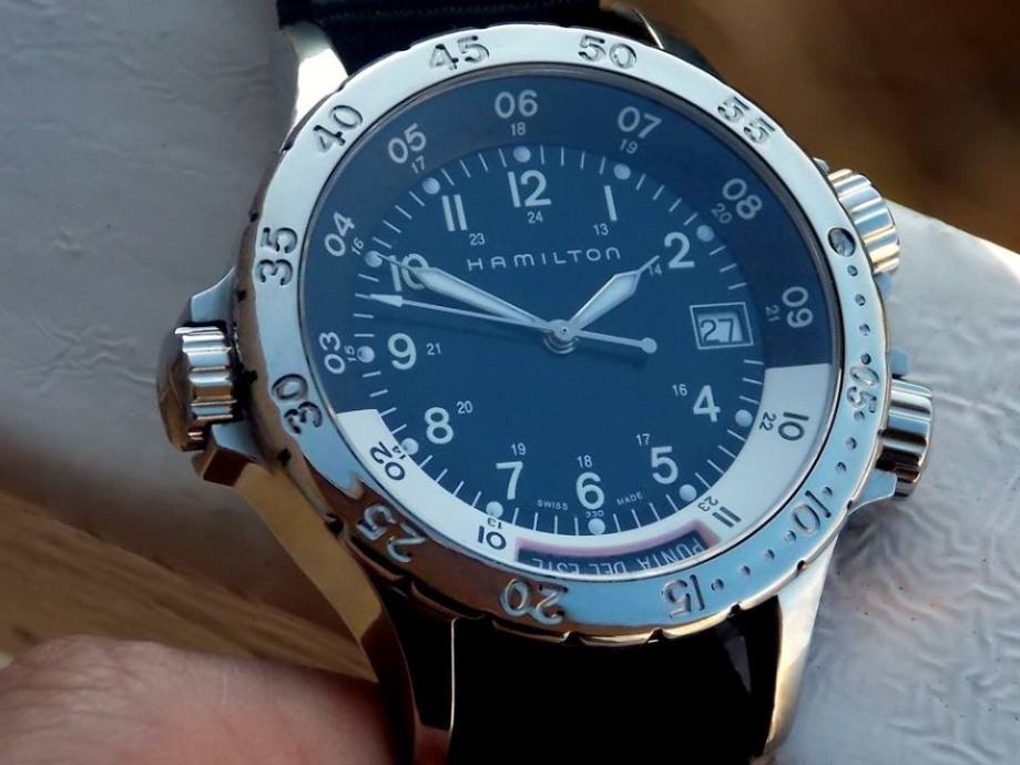 Veliki Hamilton Khaki Navy Sub GMT
