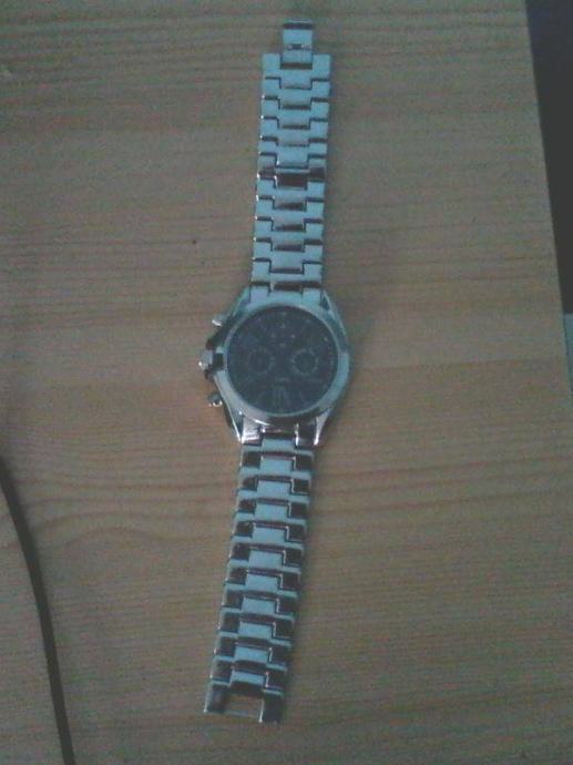 Vodotporan sat ENZO TEMPO MILANO NOVO NEKORIŠTENO!!!