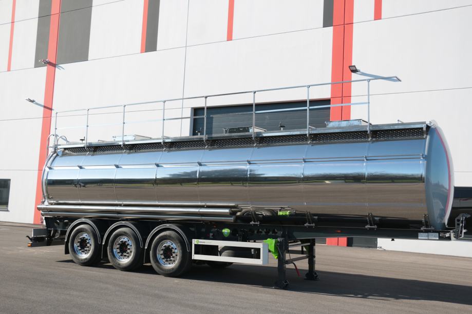 Letina Berger C313FH, NOVI PROIZVOD, inox, 3 komore, NAJAM CISTERNE