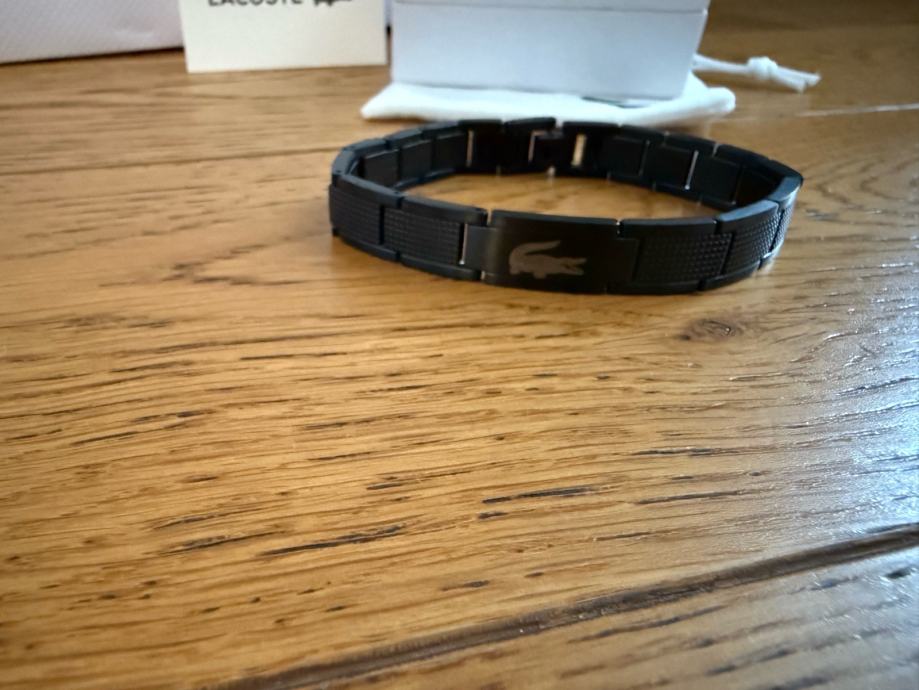 Lacoste narukvica