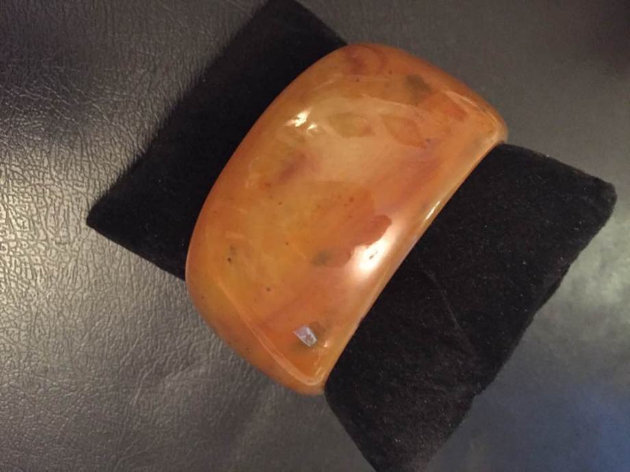 Oversize efektna okrugla statement narukvica jantar style novo!