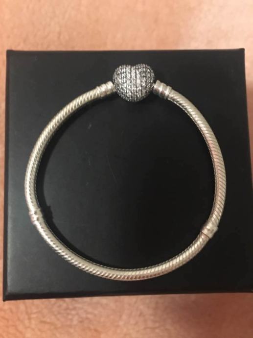 Pandora narukvica 20 cm