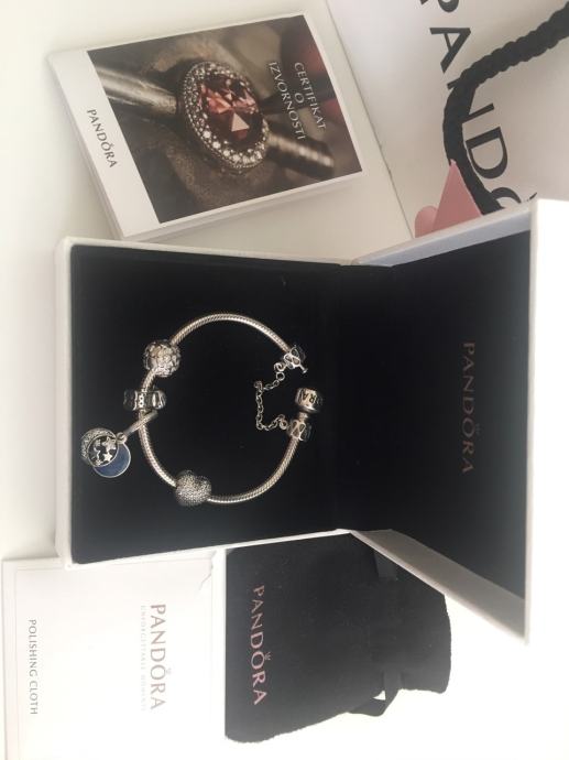 Pandora narukvica i privjesci